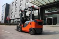 China GOODSENSE 1.8 Ton Diesel Counterbalanced Forklift Truck 35.4kw With Optional Lifting Height for sale