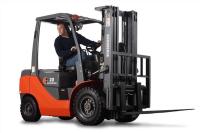 China 2 Ton Diesel Forklift Goodsense Environment Friendliness Long Wheelbase Design Diesel Counterbalance for sale