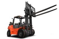 China 7 Ton LPG Powered Forklift With High Lifting Capacity Control Delay Free Braking for sale