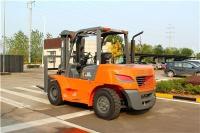 China Ground Transportation 8 Ton Vertical Diesel Forklift Off Road Forklift for sale