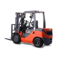China New Four Wheel Forklift Diesel 1.5 - 10 Ton Diesel Engine Forklift Truck For Construction Site for sale