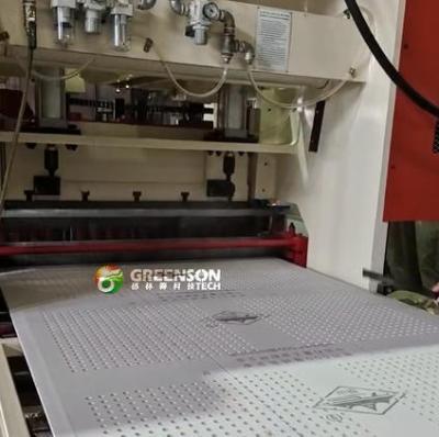 China Plaster Board Punching Machine with 160 KG Punching Pressure for 20mm Max Thickness and Customizable Hole Shapes for sale