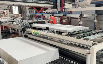 China High Efficiency Gypsum Board Cutting Machine / Gypsum Board Stand Machine Low Noise for sale