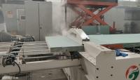China Automatic Gypsum Board Strip Cutting Machine For 1200 Mm*2400 Mm Boards Dust Free Operation for sale