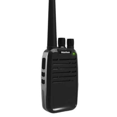China Long Range Digital Mobile Radio Handheld Walkie Talky with Flashlight and Li-ion Battery for sale