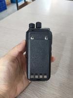 China Ultra-long Standby Time Handheld Mini Radio Walkie Talkie Toy with 1W Power and 3km Range for sale