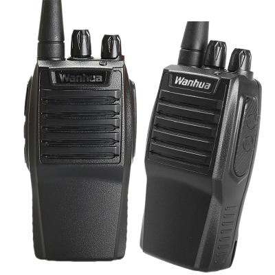 China 2W Output Power Walkie Talkie Portable Radio Communicator for Hiking and Camping for sale