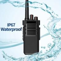 China Fashion Handheld Radio Walkietalkie VHF UHF Analog Intercoms 10W Walkie Talkies IPX7 for sale