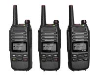China Handheld GPS 2g/3g/4g CDMA/WCDMA/Network SIM card POC two way radio with LED flashlight for sale