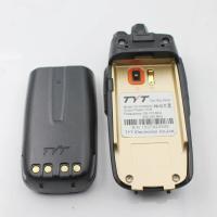 China Lightweight VHF UHF Dual-Band Walkie-Talkie with 10 Watt Cross-Band Repeater Function for sale