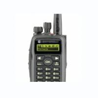China UHF/VHF Handheld Walkie-Talkie Digital Radio with Operating Voltage 7.4V in Black for sale