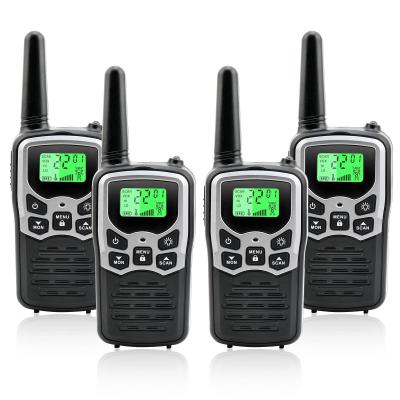 China Compact Walkie Talkies with 22 FRS Channels and Digital Models XIR P3688 DP1400 CP200D DEP450 for sale
