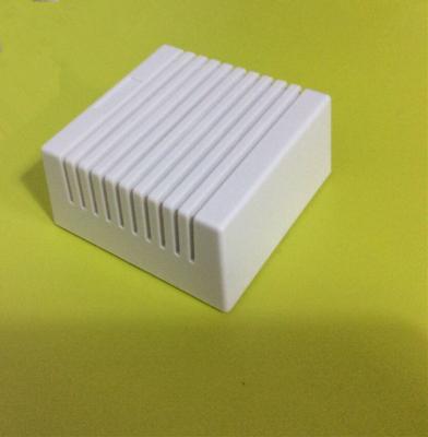 China Piezo siren in white color and ABS housing with rated Voltage:12VDC for sale