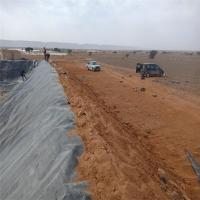 China Industrial Design Style Geomembrane Smooth Dam Liner for Lower 1.5mm HDPE Geomembrane for sale