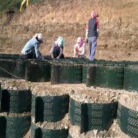 China Stabilize Gravel with Geocell 330mm-1000mm Welding Distance and Textured Surface for sale