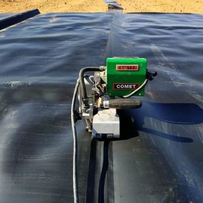 China Smooth Face 1.5mm 1500 Micron Black Green HDPE Geomembrane Film for Dam Liners 0.75mm for sale