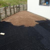 China WELDING DISTANCE 330mm-1000mm Geocell Grass Paver for Contemporary Design Style Sale for sale