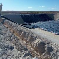 China Smooth Geomembrane HDPE Dam Fish Tank Agricultural Pond Liner Geomembranes 1mm 2mm for sale