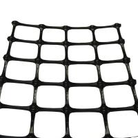 China Recycled Plastic Farm Fence Posts Geogrid for Road Construction MESH SIZE 12.7*12.7mm for sale