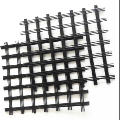 China Onsite Inspection Bitumen Coated Fiberglass Biaxial Geogrid for Road Pavement Yellow for sale