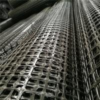 China 1-6m Width Biaxial Plastic Geogrid Geocomposites The Ultimate Road Building Solution for sale
