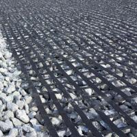 China Warp Knitted Fiberglass Geogrid Biaxial Glass Fiber Geogrid with 0.2mm-4mm Thickness for sale