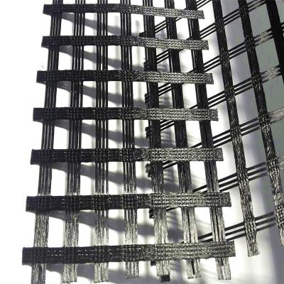 China Road Construction Geogrid 50kn Tensile Strength 80-80 PET for Roadbed Solidification for sale