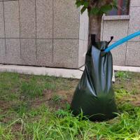 China 15 Gallon and 20 Gallon Slow Release PE Tree Watering Bags for Water-saving Tree Care for sale