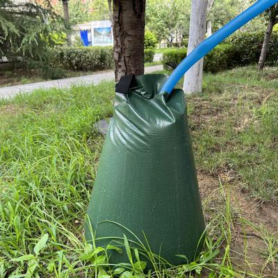 China 20 Gallon Outdoor Garden PVC Trees Slow Release Irrigation Bag SAVE WATER OEM Support for sale