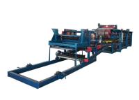 China Roof / Wall Sandwich Panel Forming Machine Customized Length Speed 8-10 M/Min for sale