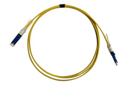 China Fiber Optic Patch Cord/ CS Patch Cord/ 400G Network Transmission/ Push - Pull Rod Design/LSZH/  Yellow/ for sale