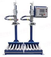 China Fully Automatic Chemical Filling Machines For Round / Square Bottles With 4 Nozzle Design for sale