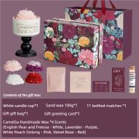 China Eco Friendly Candle Gift Set 330G Soy Candle Gift Box With Natural Essential Oils for sale