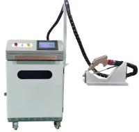 China Handheld 2KW Fiber Laser Welder 3mm Spot for Stainless Steel Aluminum Metal for sale