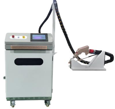 China Handheld 2KW Fiber Laser Welder 3mm Spot for Stainless Steel Aluminum Metal for sale