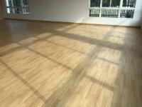 China 6mm PVC Sport Flooring Wooden Grain Pattern Dancing Room for sale