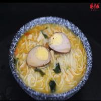 China Spicy Beef Flavor Instant Noodles Convenient And Certified For A Quick Meal  China mala noodles for sale