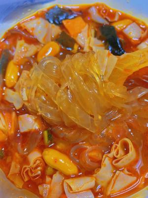 China Chongqing Sour And Spicy Flavor Seasoning Perfect Ingredient For Business Expansion for sale