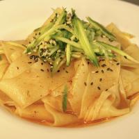 China 1 Year Shelf Life Non-Fried Noodles Broad Noodles with Fresh Ingredients for sale