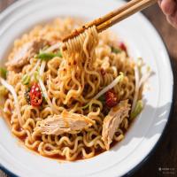 China Stir Fry Instant Chinese Noodles Spicy Grade Spicy Description Chinese Instant Noodles Ingredients Seasoning Sauce for sale
