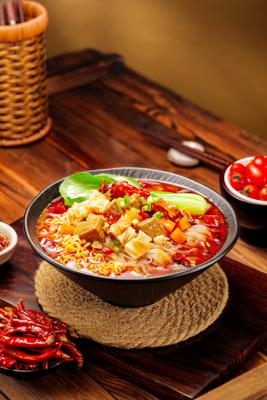China Spicy Cup Noodles Chongqing Mala Flavor Sauce Instant Noodles Ideal for Food Service Providers and Quick Meal Solutions for sale