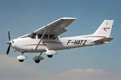 China Cessna 172 Aircraft Spare Parts - 52 Component Types Including Fuel Sensors, Breakers & Control Assemblies for sale
