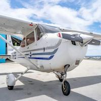 China Cessna 172 Skyhawk Aircraft - 13,000 ft Service Ceiling, 160-180 HP Engine Options, Used & New Models Available for sale