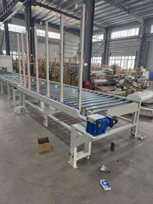 China Flip Board Lamination Machine 1300mm 2 Ton for Multi Layer Composite Panels for sale