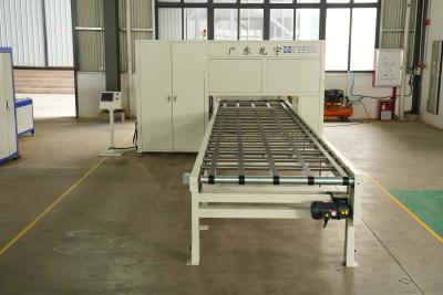 China Automatic Glue Spraying Machine 150kg 220V Electrostatic Air Spray 120-400g/m2 for sale