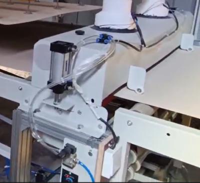 China Corona Treater Machine 1300mm Width 12m/min for SPC and Aluminum Panels Surface Activation for sale