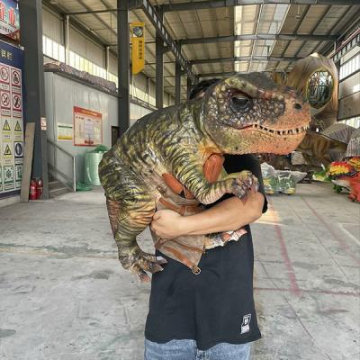 China Handmade Silicone Rubber Hand Control Realistic Dinosaur Puppet Animatronic for sale