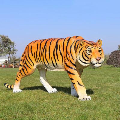 China Outdoor Display Life Size Bengal Tiger Fiberglass Statue with Marine-Grade Fiberglass Construction for sale
