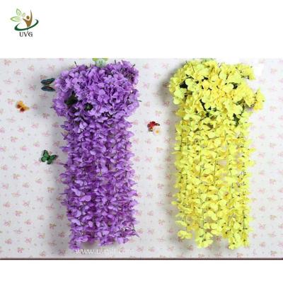 China UVG Artificial Wisteria Blossom Christmas Wreath 60cm Plastic Flower Arrangement for Party Decor for sale