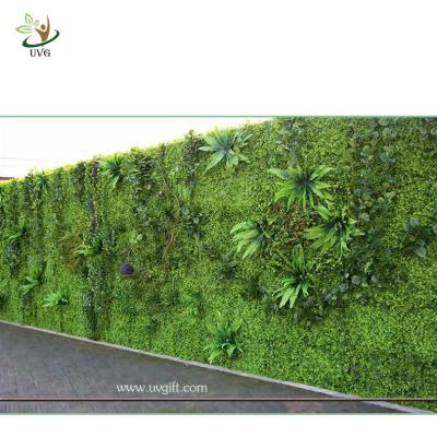 China UVG Green Leaf Artificial Grass Wall High Imitation Plants Outdoor Decoration GRW01 2x1m for sale